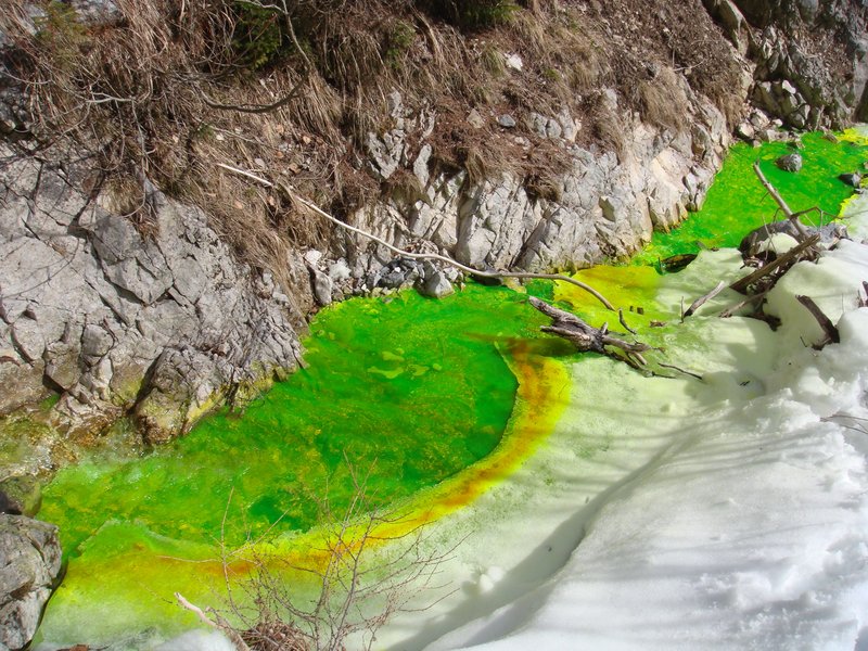 Imaggeo - Spread of uranine during the tracer experiment